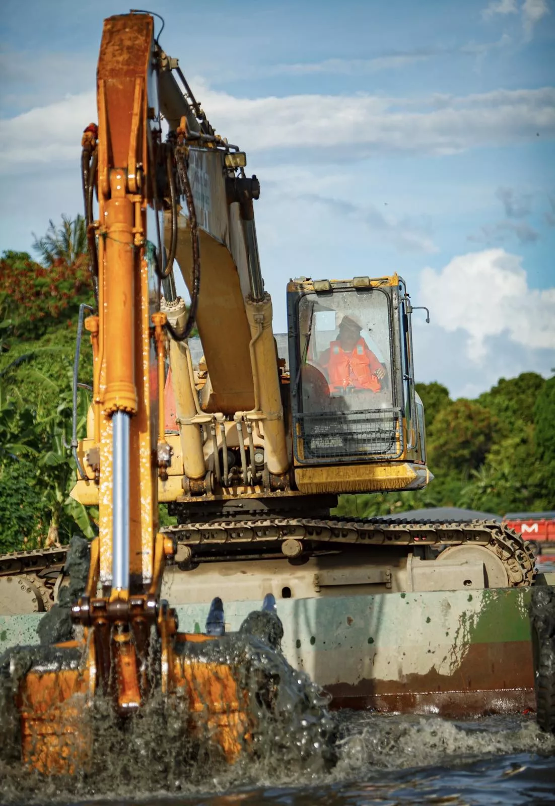 SMC expands Central Luzon river cleanup, over 2M tons of silt, wastes ...